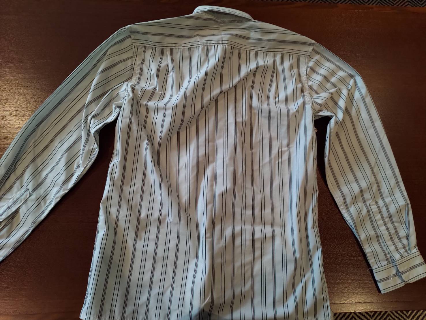 Doncaster Secondary College Second Hand Uniform Shop